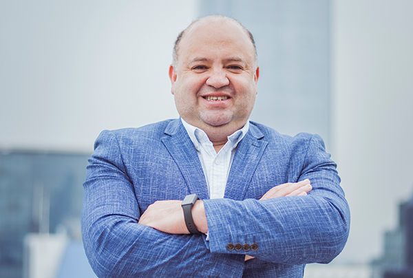 César Morales - Transmares